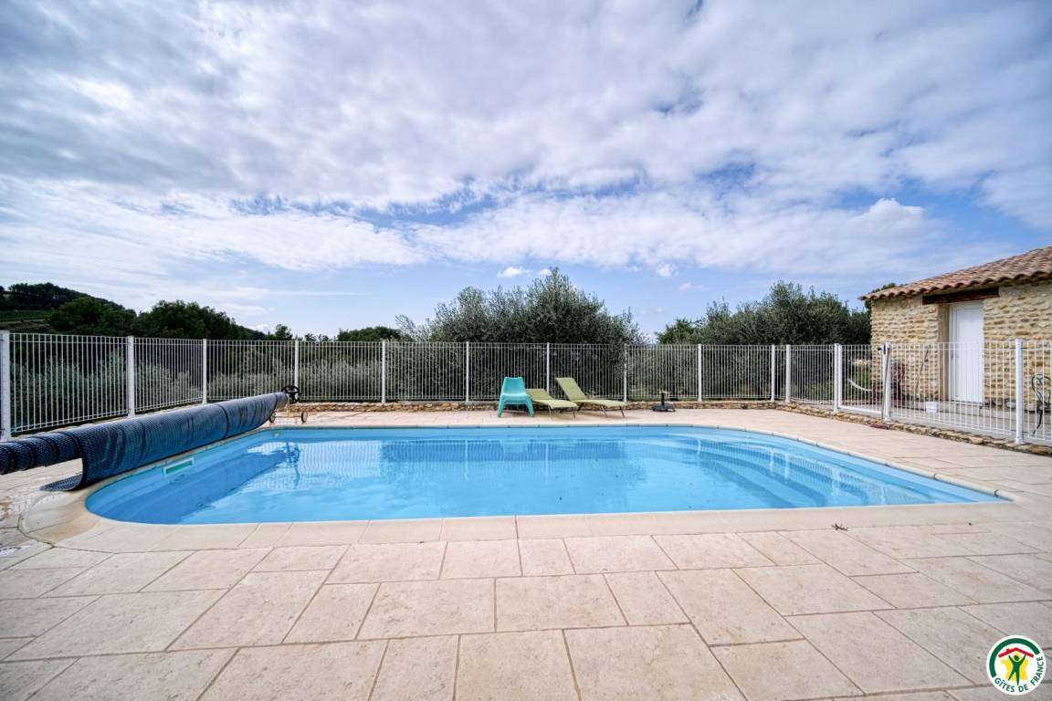 72 M² Gîte ∙ 2 Chambres ∙ 4 Personnes - Nyons