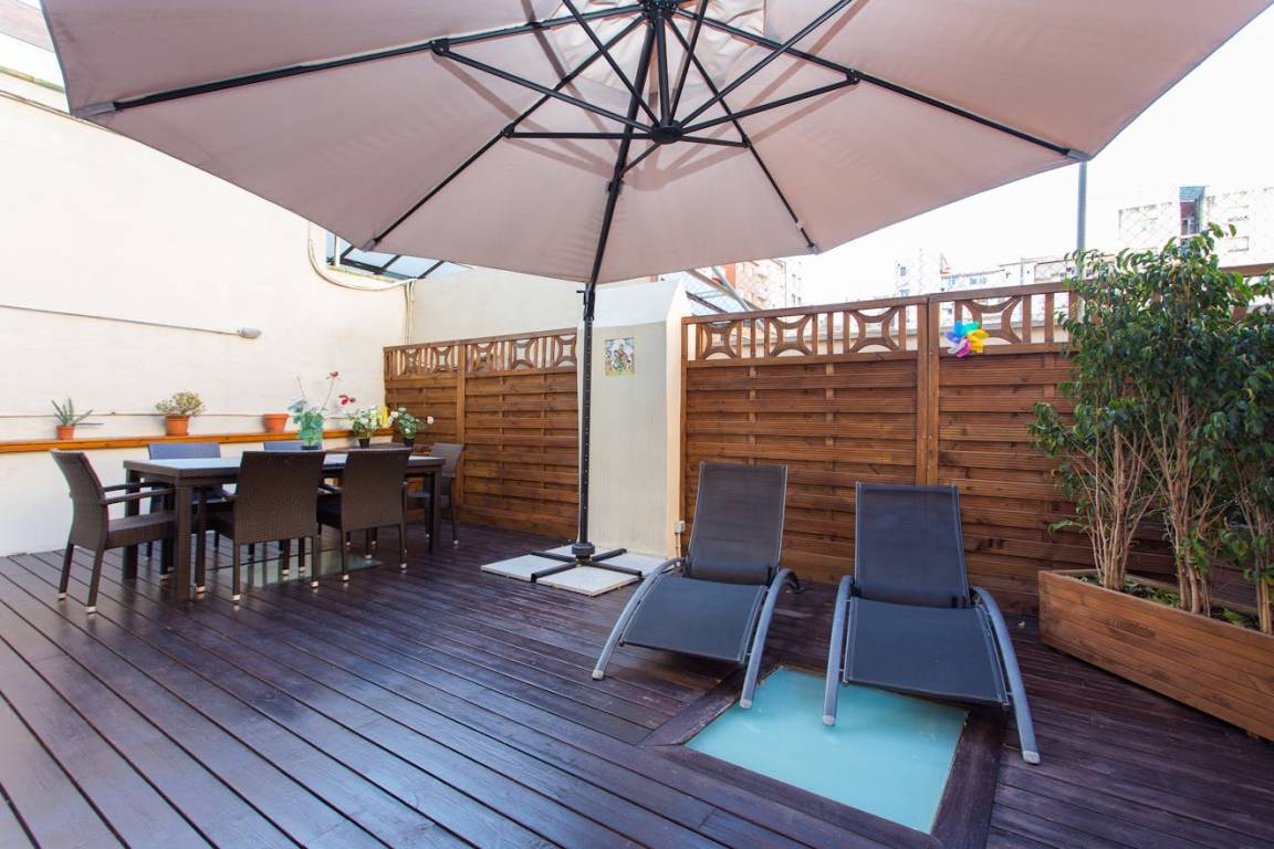 69 M² Apartamento ∙ 2 Habitaciones ∙ 5 Huéspedes - Viladecans