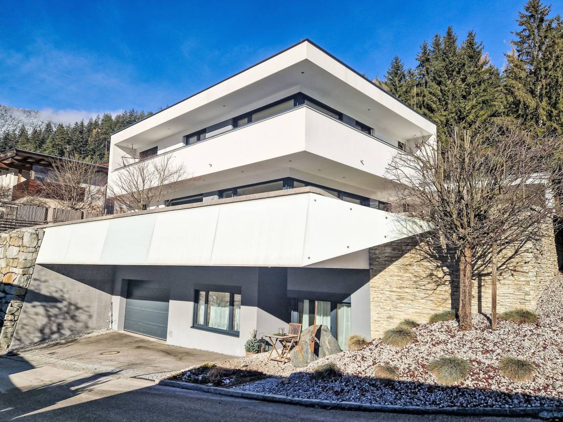 100 M² Ferienwohnung ∙ 1 Schlafzimmer ∙ 5 Gäste - Wattens