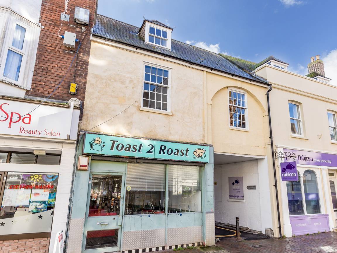 Cottage ∙ 2 Bedrooms ∙ 4 Guests - Poole