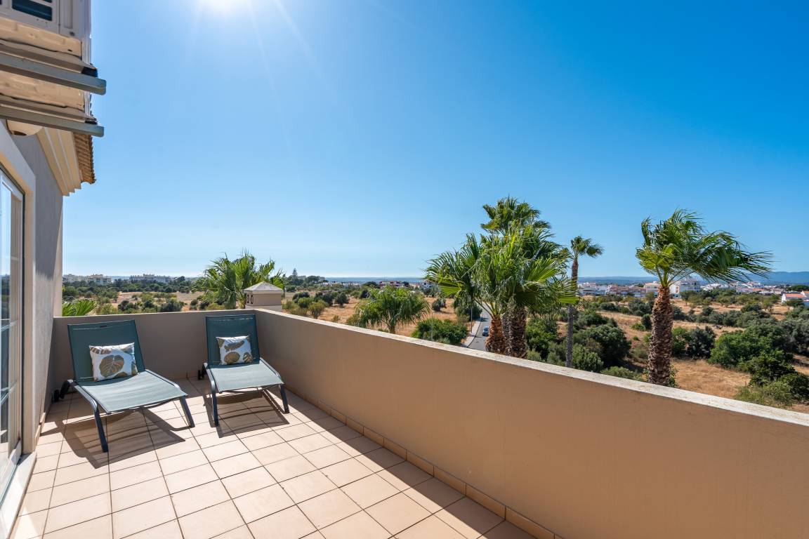 104 M² Aparthotel ∙ 2 Bedrooms ∙ 5 Guests - Portimão