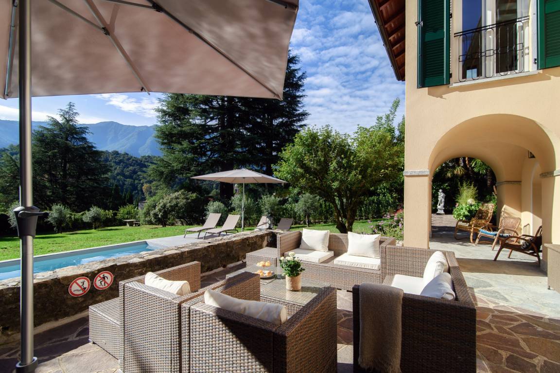 300 M² Villa ∙ 5 Schlafzimmer ∙ 13 Gäste - Menaggio
