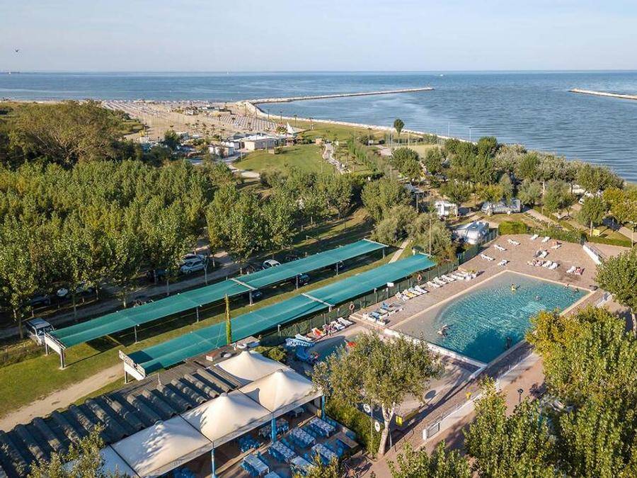 Caravan ∙ 2 Bedrooms ∙ 4 Guests - Rosolina Mare