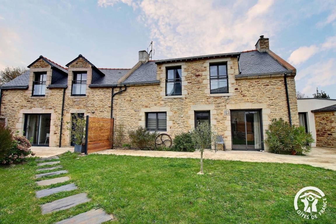 100 M² Gîte ∙ 3 Chambres ∙ 5 Personnes - Vannes