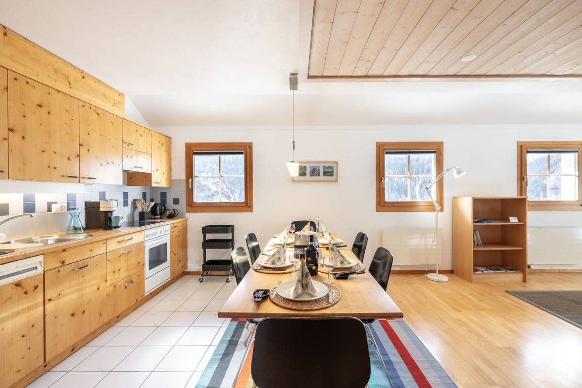 100 M² Ferienwohnung ∙ 3 Schlafzimmer ∙ 5 Gäste - Vulpera
