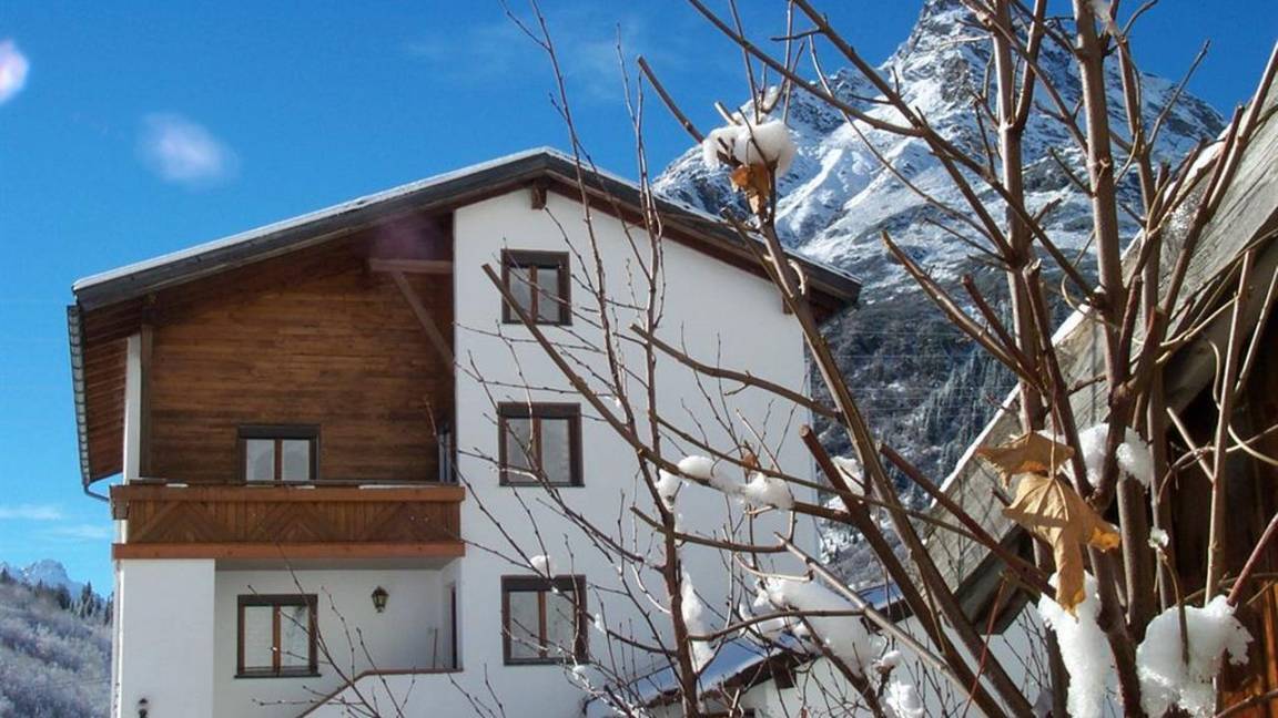 Huis ∙ 8 Slaapkamers ∙ 15 Gasten - Ischgl