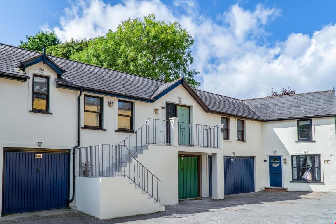 74 M² Cottage ∙ 2 Bedrooms ∙ 5 Guests - Tenby