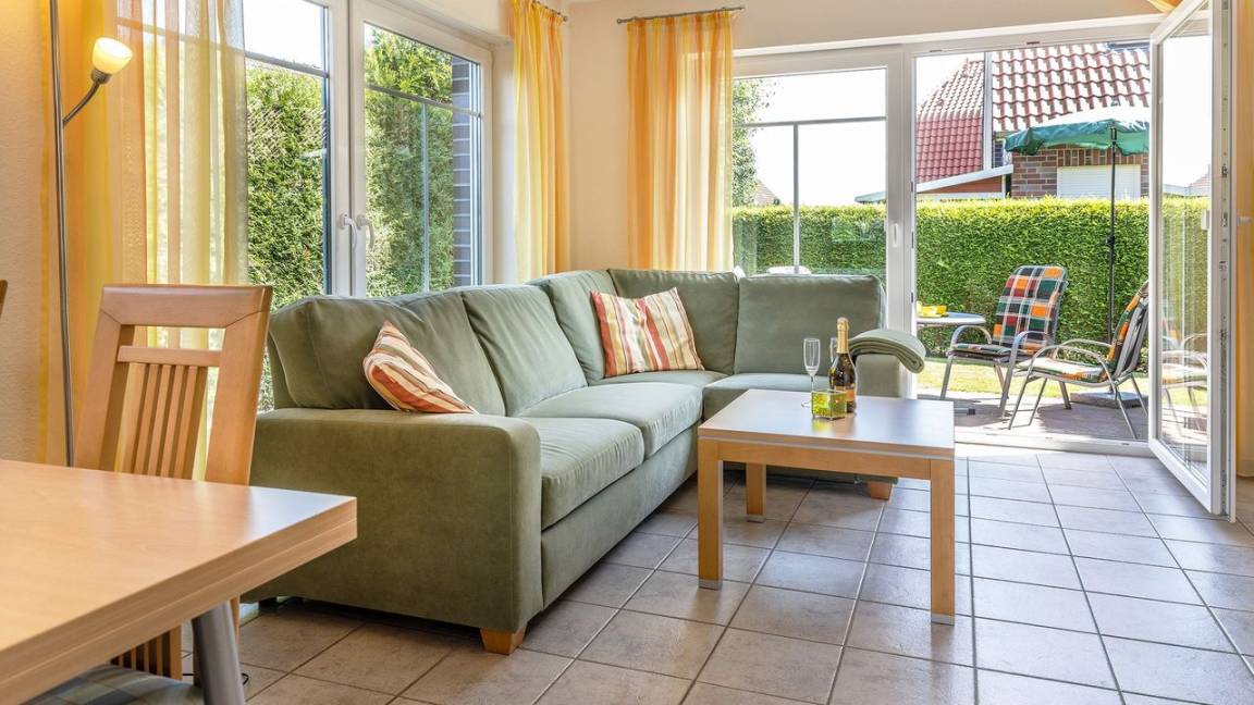 75 M² Ferienhaus ∙ 2 Schlafzimmer ∙ 4 Gäste - Carolinensiel