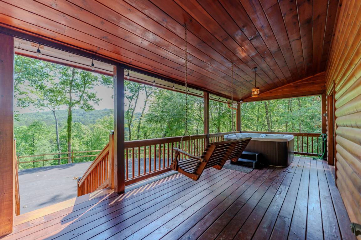 185 M² Cottage ∙ 2 Bedrooms ∙ 6 Guests - Blue Ridge, GA