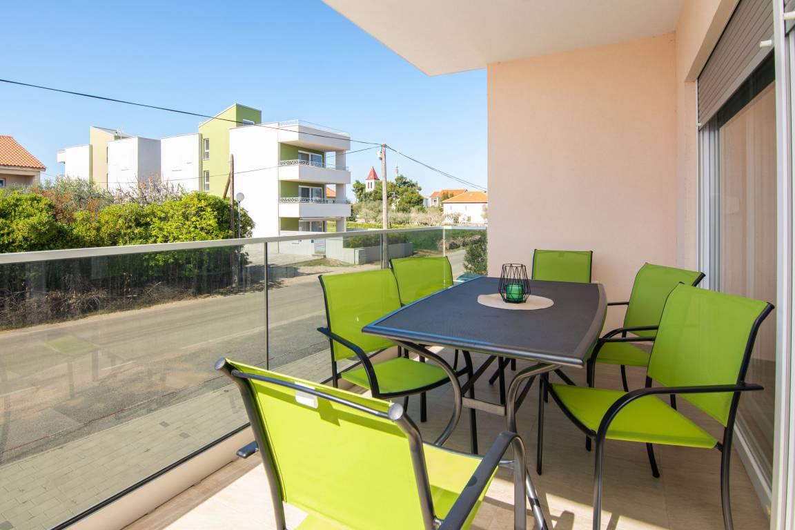 90 M² Apartment ∙ 3 Bedrooms ∙ 8 Guests - Vir, Kroatien