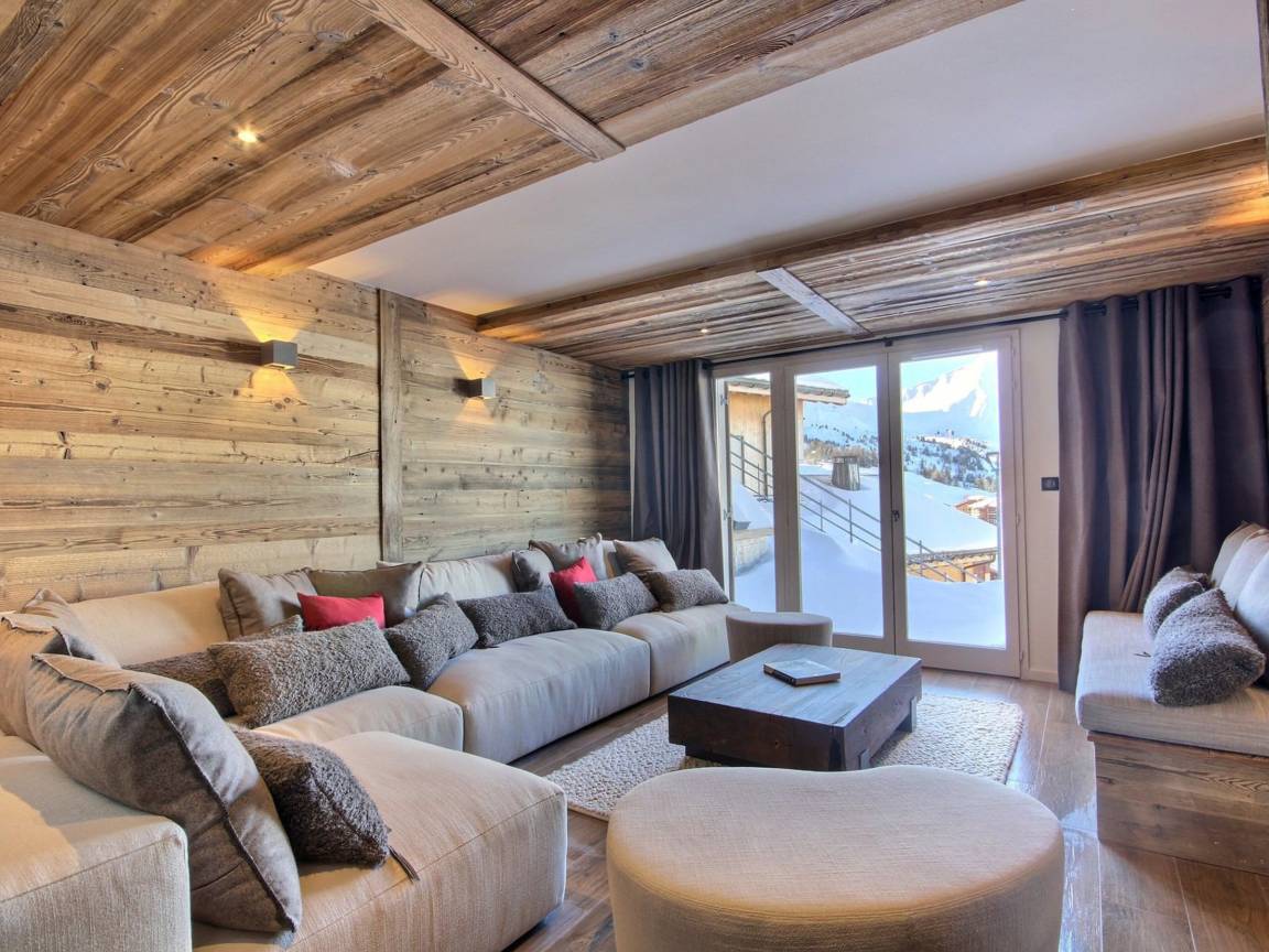 300 M² Chalet ∙ 7 Bedrooms ∙ 18 Guests - Peisey-Nancroix