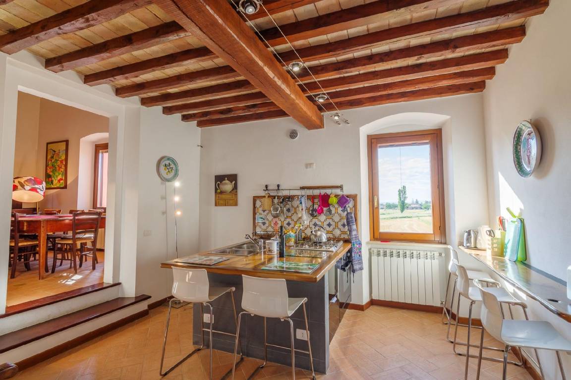 598 M² Maison De Vacances ∙ 6 Chambres ∙ 13 Personnes - Foligno