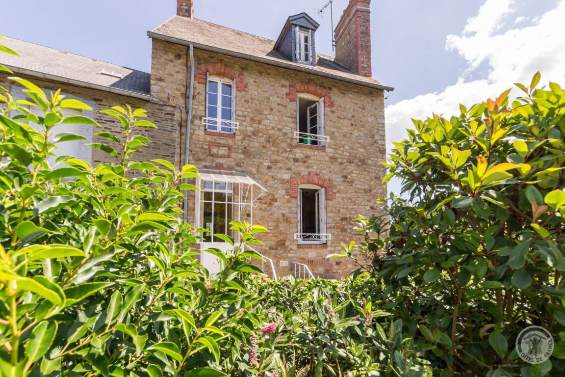 82 M² Gîte ∙ 2 Chambres ∙ 6 Personnes - Le Mont-Saint-Michel