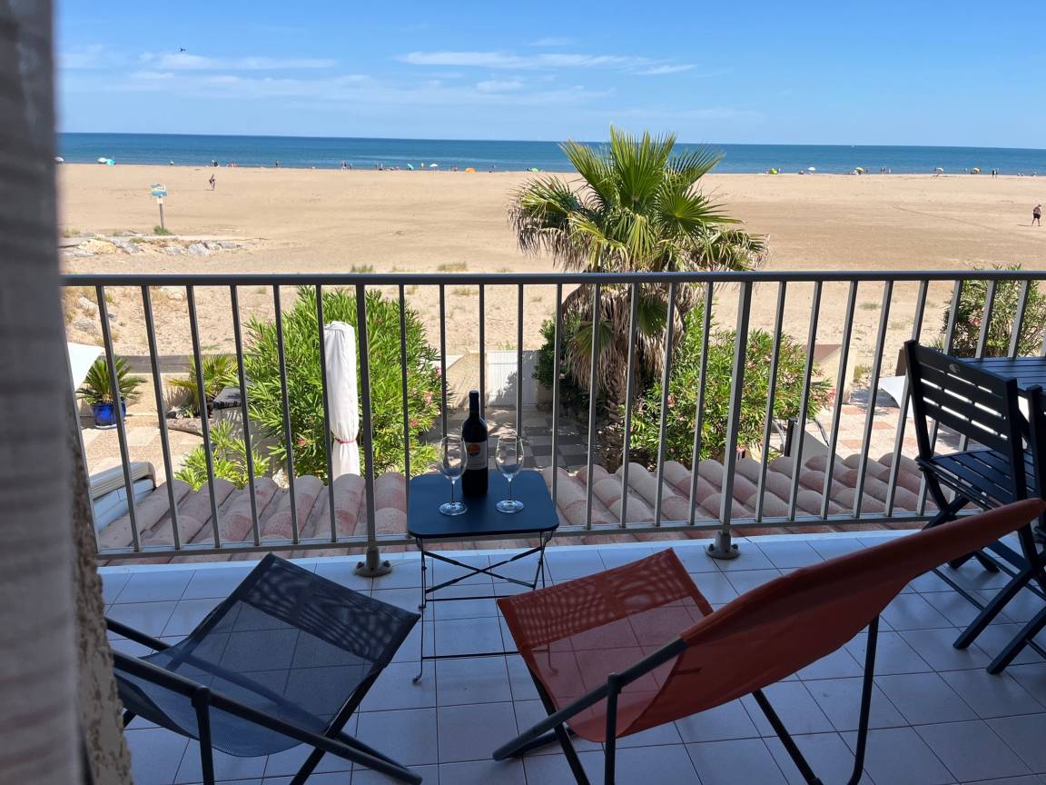 27 M² Appartement ∙ 2 Chambres ∙ 6 Personnes - Gruissan