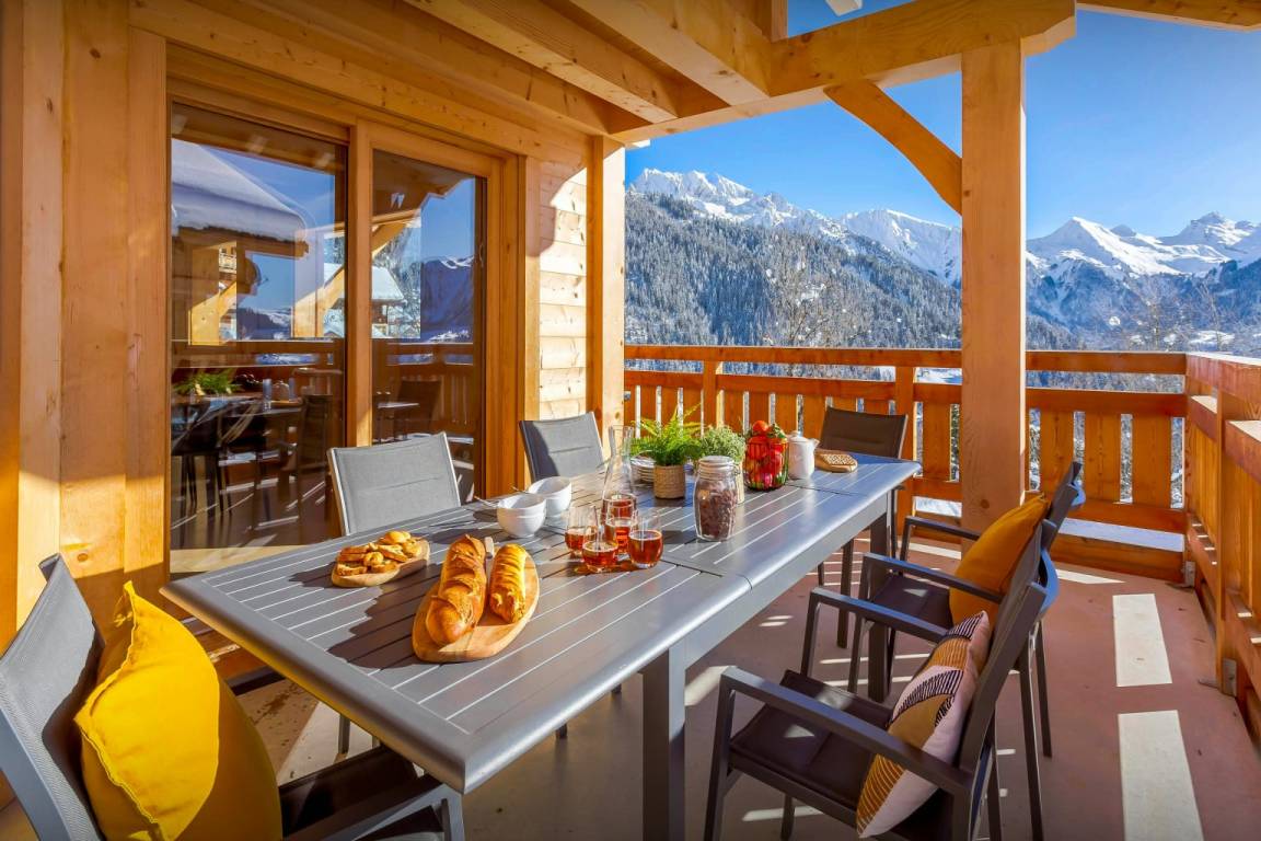 180 M² Chalet ∙ 5 Chambres ∙ 11 Personnes - Manigod