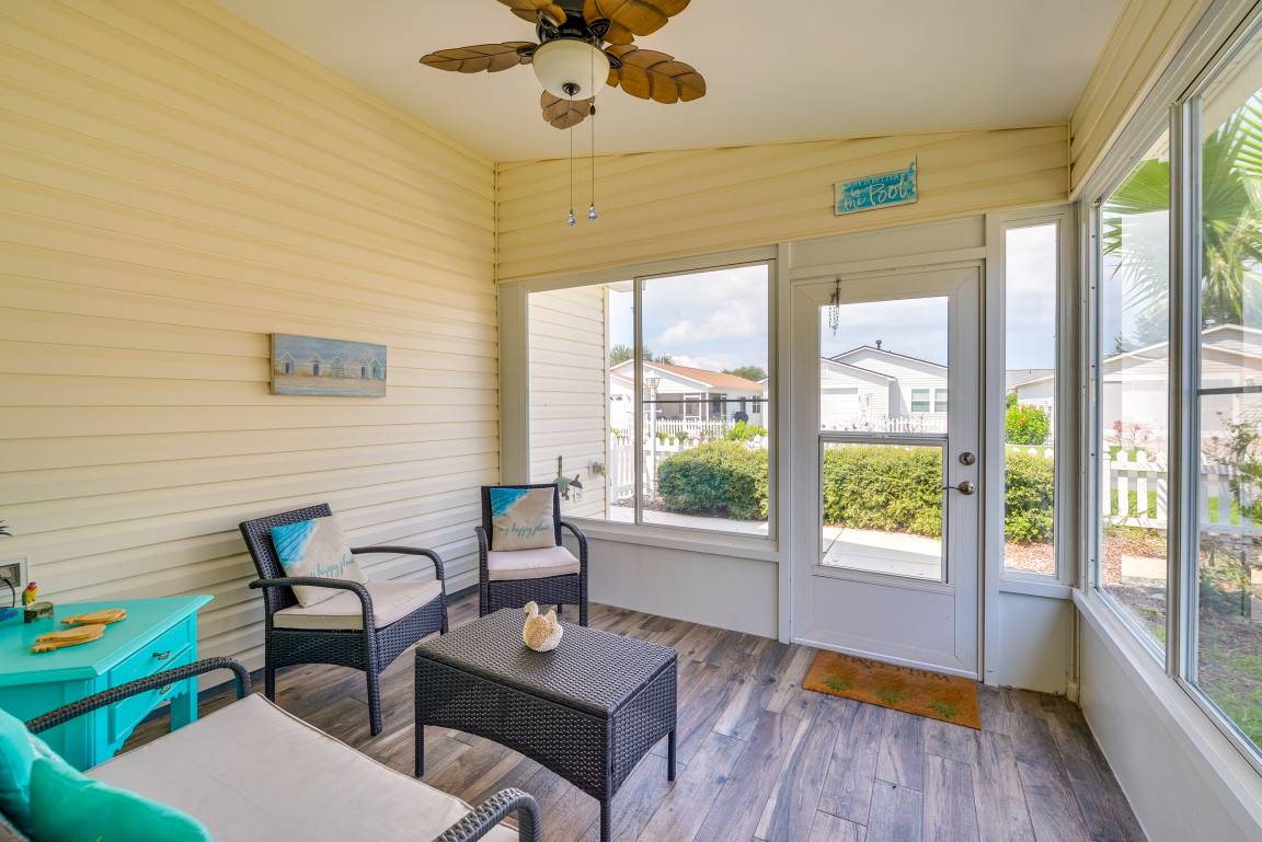 107 M² House ∙ 2 Bedrooms ∙ 4 Guests - Lake Weir, FL