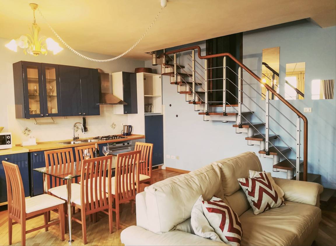 60 M² Ferienwohnung ∙ 1 Schlafzimmer ∙ 6 Gäste - Stresa