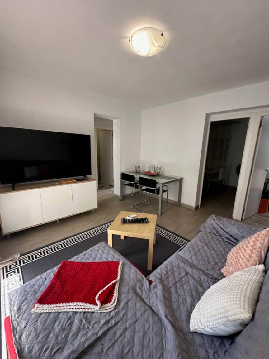 60 M² Apartment ∙ 3 Bedrooms ∙ 5 Guests - Castellón de la Plana