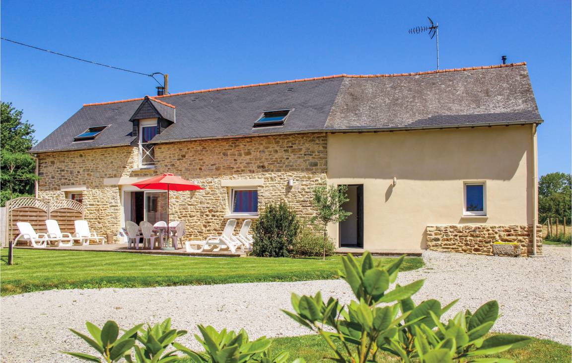 110 M² Maison De Vacances ∙ 3 Chambres ∙ 6 Personnes - Saint-Aubin-du-Cormier
