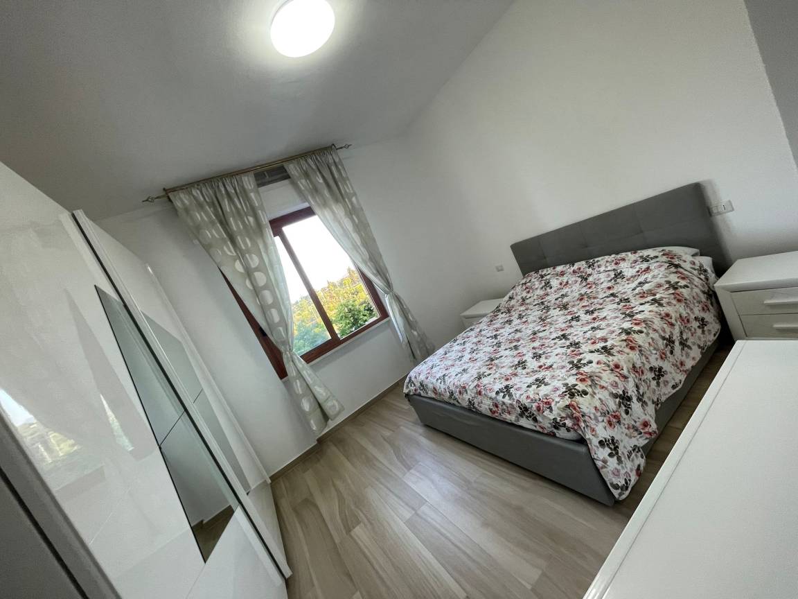 90 M² Apartment ∙ 3 Bedrooms ∙ 7 Guests - Follonica