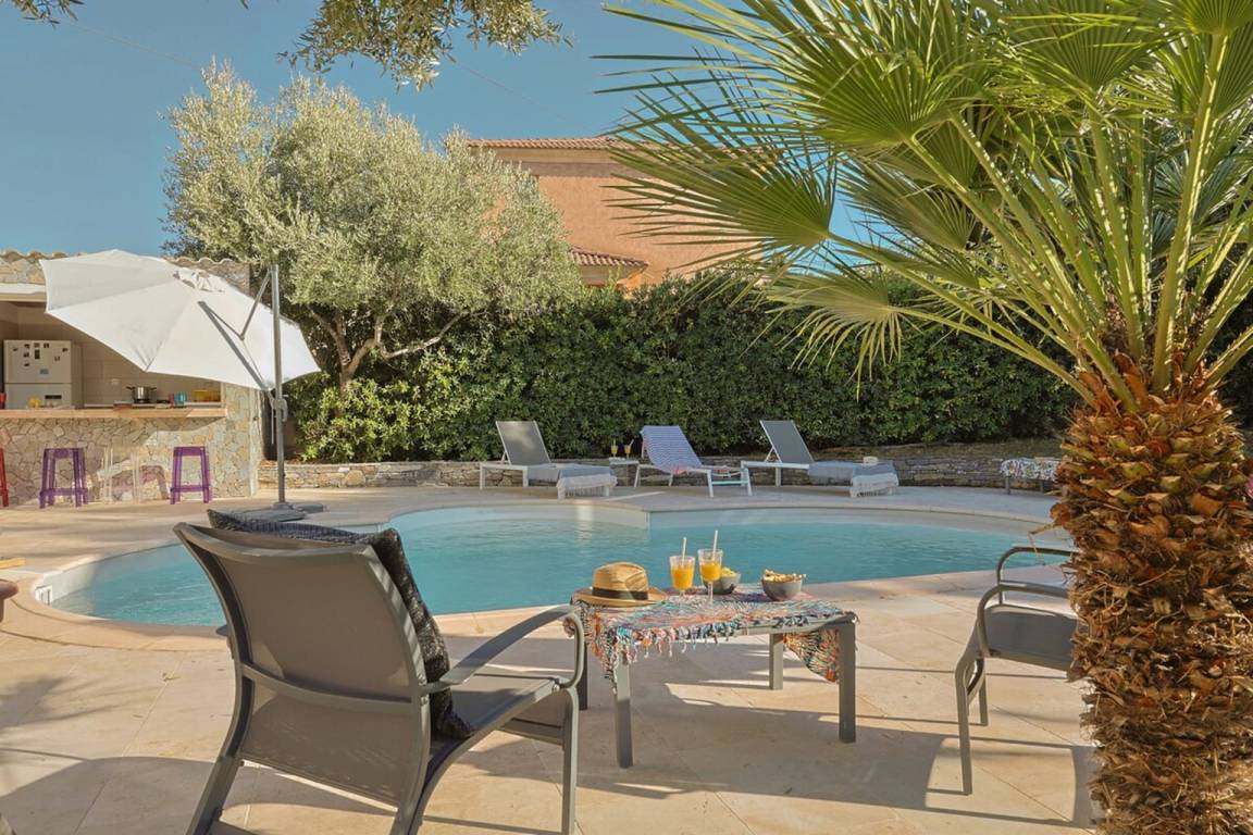 130 M² Villa ∙ 2 Habitaciones ∙ 4 Huéspedes - Bastia