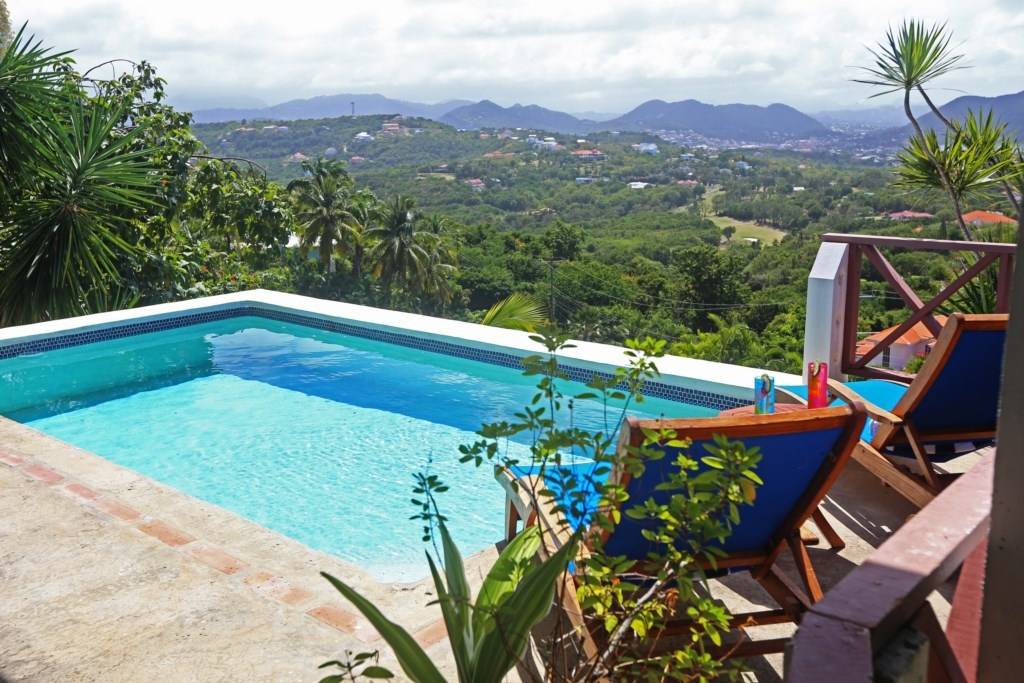 House ∙ 2 Bedrooms ∙ 4 Guests - Rodney Bay