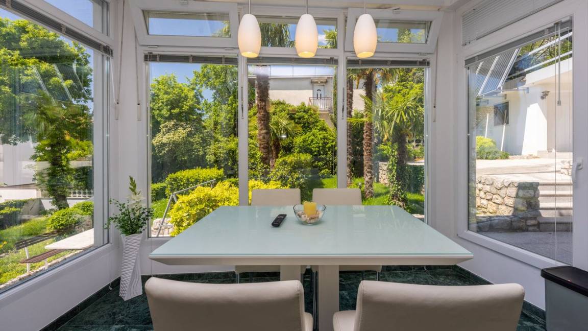 60 M² Ferienwohnung ∙ 2 Schlafzimmer ∙ 4 Gäste - Crikvenica