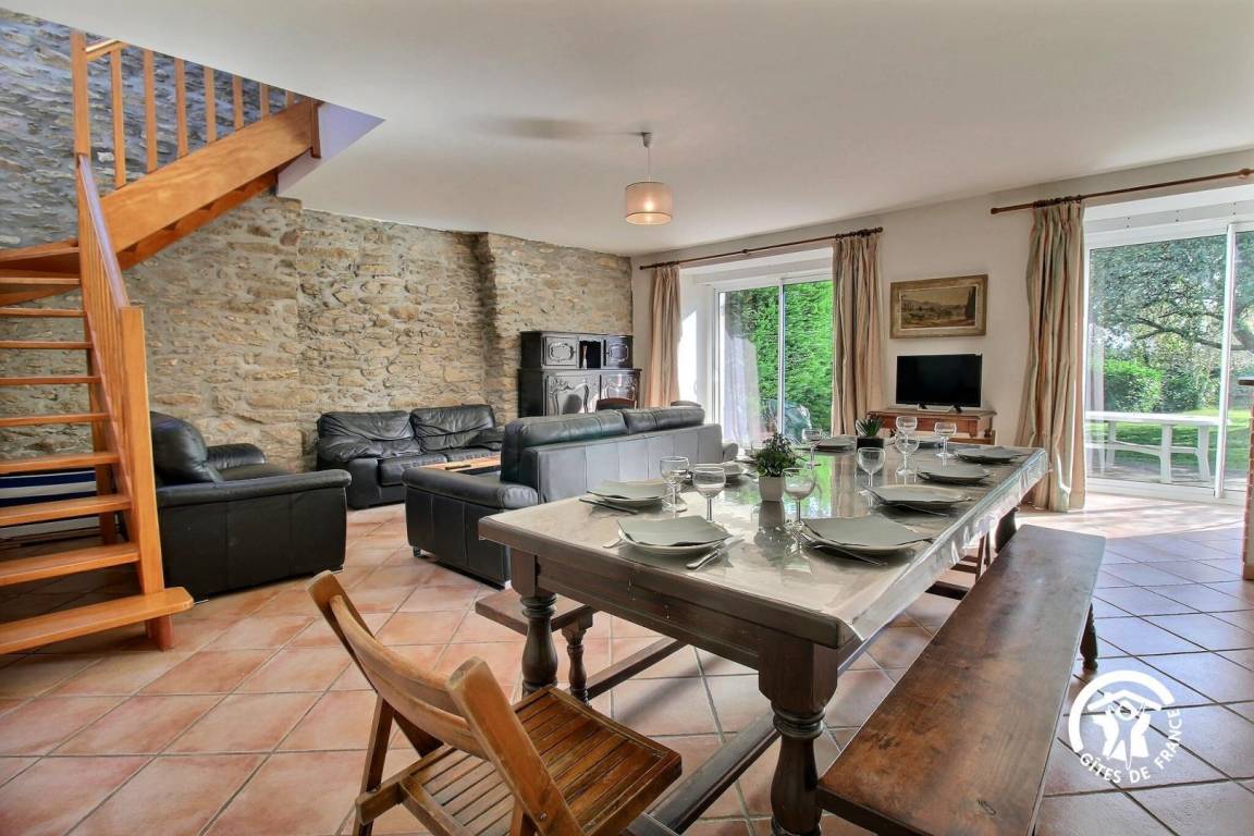 128 M² Gîte ∙ 4 Chambres ∙ 10 Personnes - Penvins