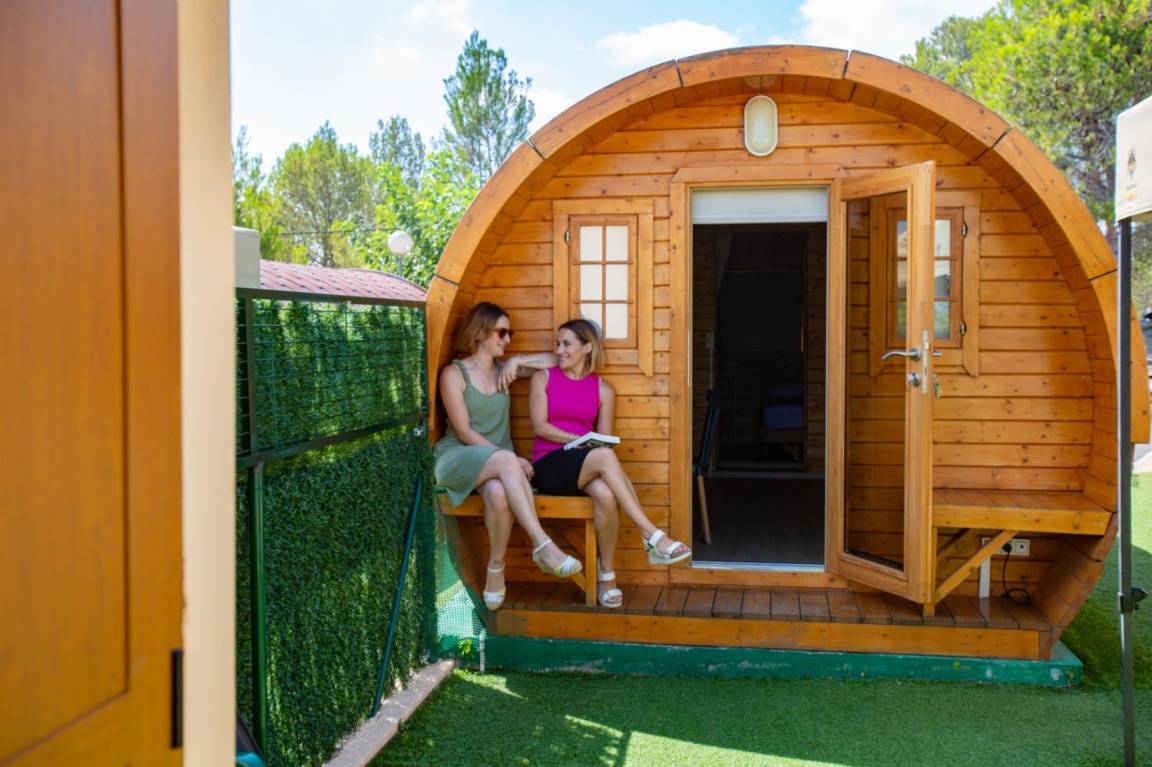 22 M² Mökki ∙ 1 Makuuhuone ∙ 4 Vierasta - Castellnovo