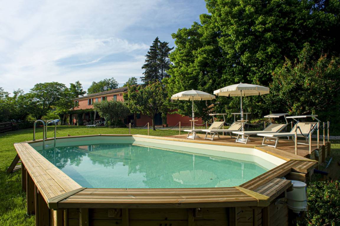 300 M² House ∙ 4 Bedrooms ∙ 8 Guests - Pesaro