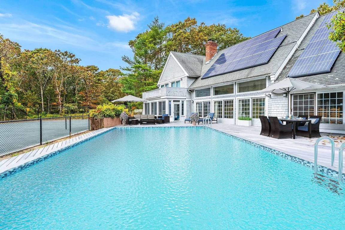 233 M² Villa ∙ 5 Bedrooms ∙ 10 Guests - Westhampton, NY