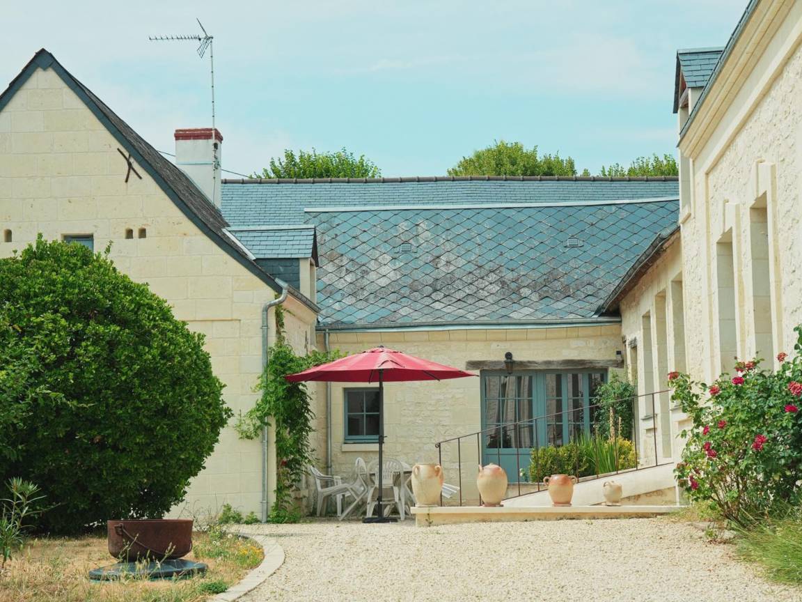 244 M² Cottage ∙ 5 Camere Da Letto ∙ 10 Ospiti - Bourgueil