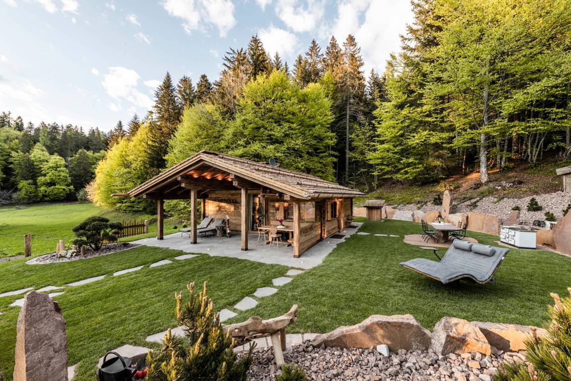 110 M² Chalet ∙ 2 Schlafzimmer ∙ 6 Gäste - Bozen
