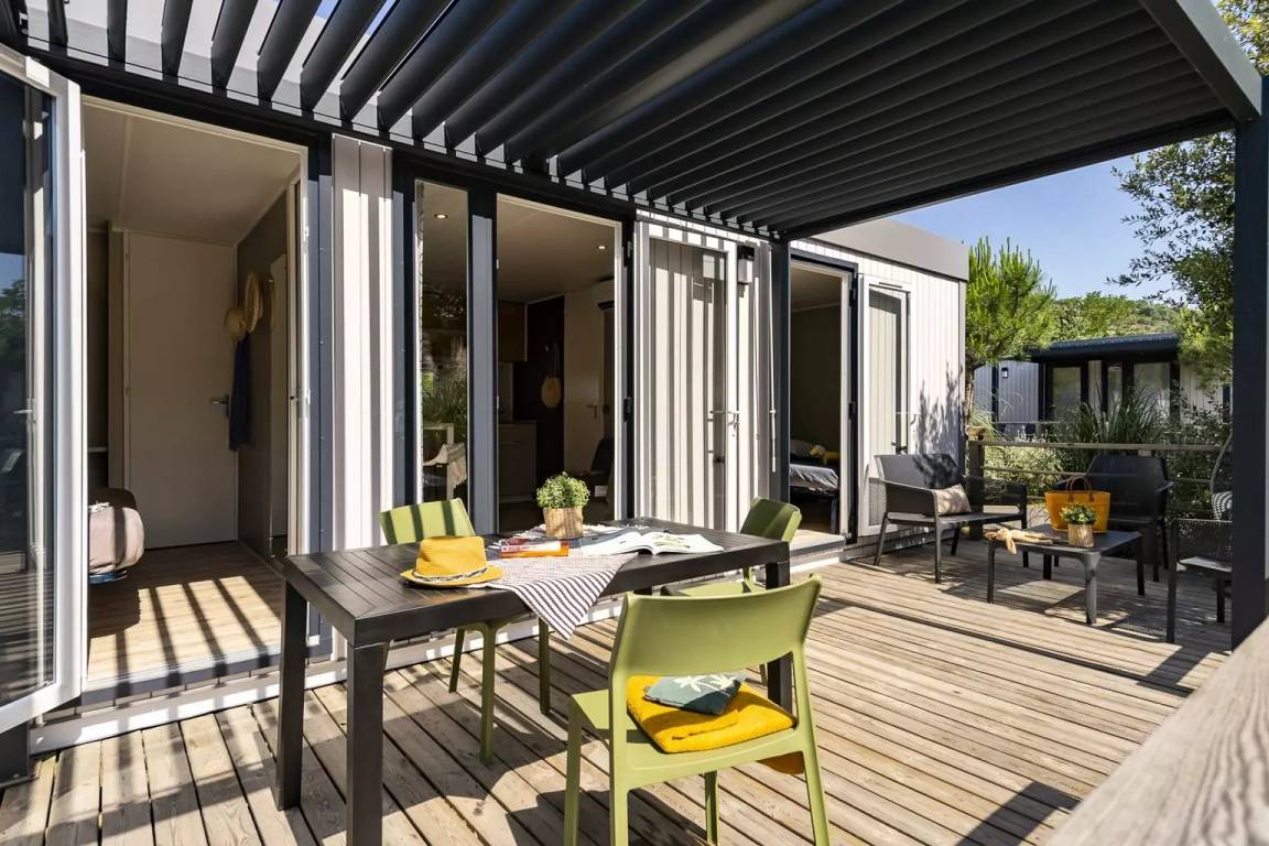 33 M² Mobil-home ∙ 2 Chambres ∙ 4 Personnes - Grospierres