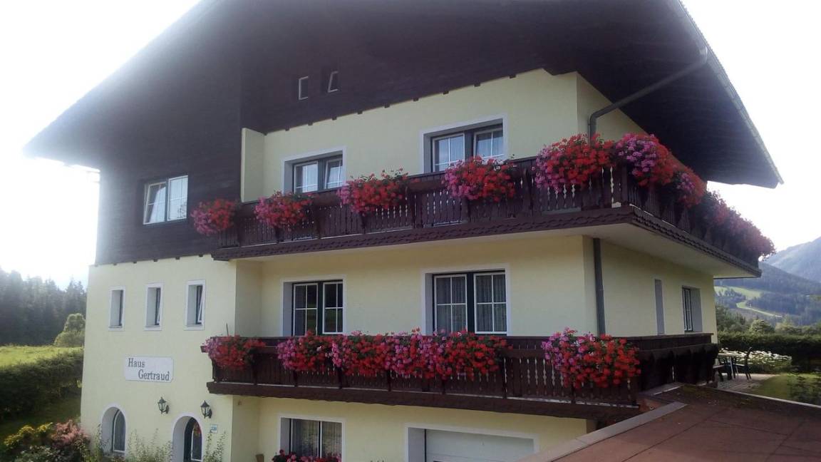 50 M² Ferienwohnung ∙ 2 Schlafzimmer ∙ 5 Gäste - Schladming