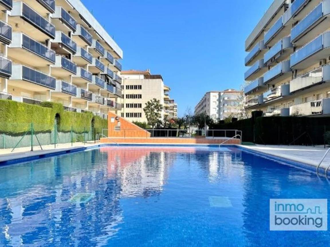 88 M² Apartamento ∙ 3 Habitaciones ∙ 6 Huéspedes - La Pineda