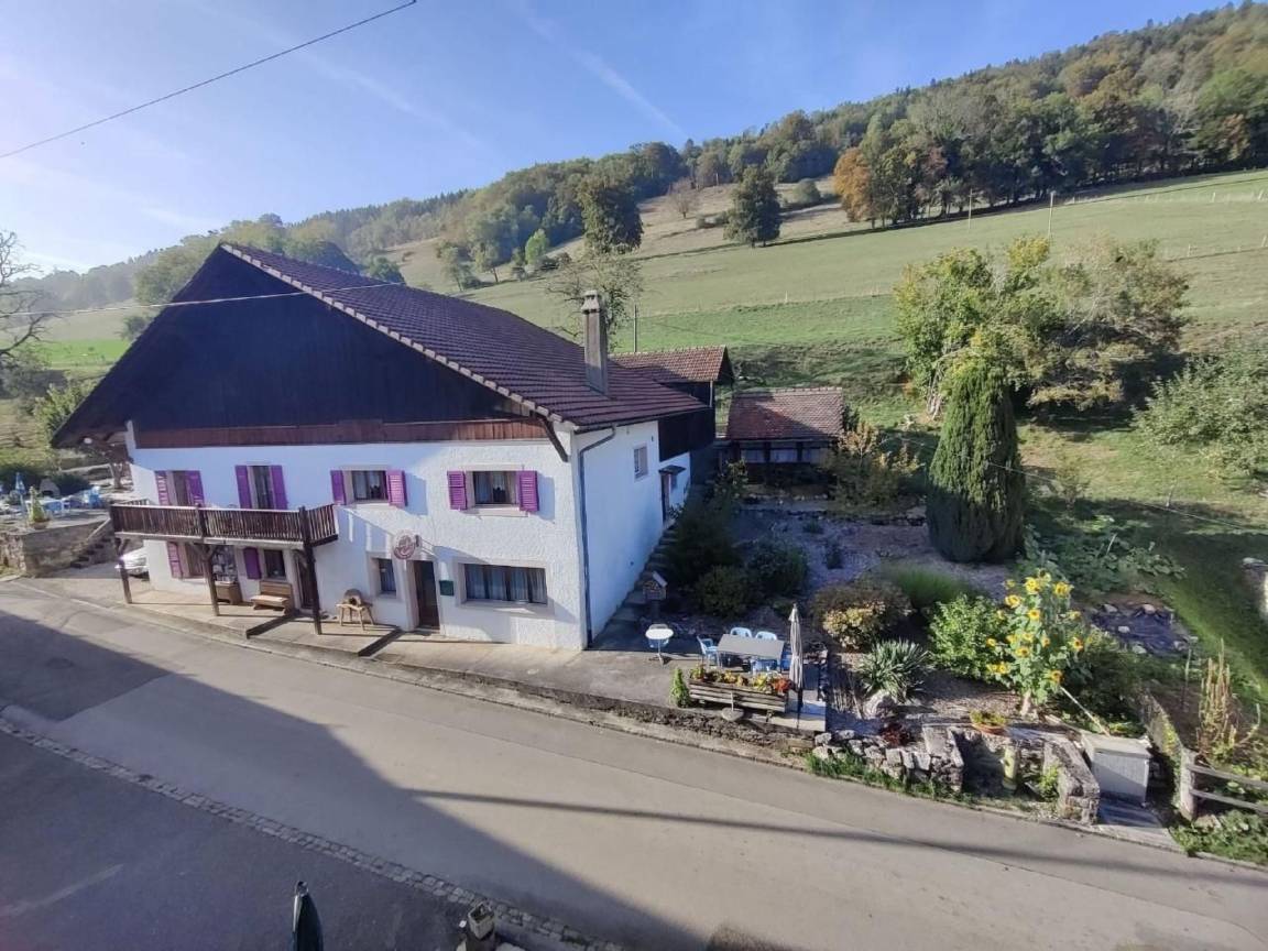 250 M² Talo ∙ 6 Makuuhuonetta ∙ 25 Vierasta - Canton de Jura