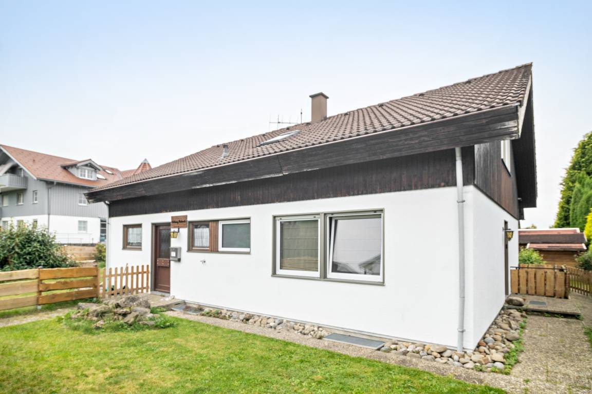 60 M² Ferienwohnung ∙ 1 Schlafzimmer ∙ 4 Gäste - Weiler-Simmerberg