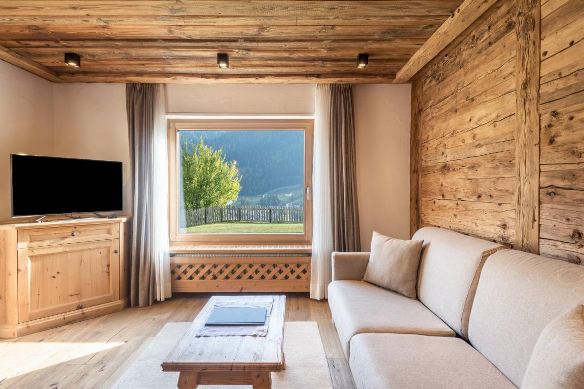 70 M² Apartment ∙ 1 Bedroom ∙ 4 Guests - Val Gardena