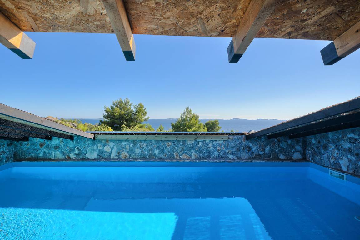 250 M² Villa ∙ 6 Makuuhuonetta ∙ 12 Vierasta - Murter