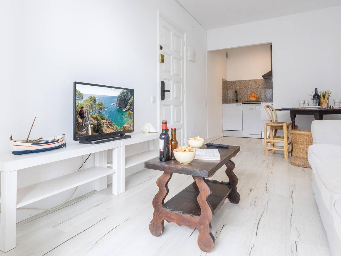 56 M² Apartamento ∙ 3 Habitaciones ∙ 5 Huéspedes - Palafrugell