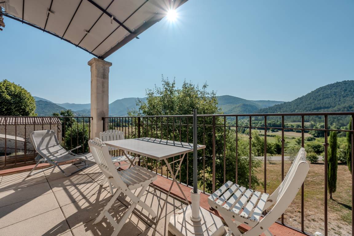 62 M² Appartement ∙ 2 Chambres ∙ 4 Personnes - Montbrun-les-Bains