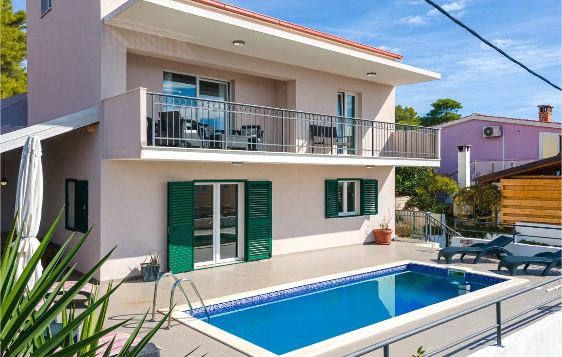 109 M² House ∙ 3 Bedrooms ∙ 8 Guests - Vela Luka
