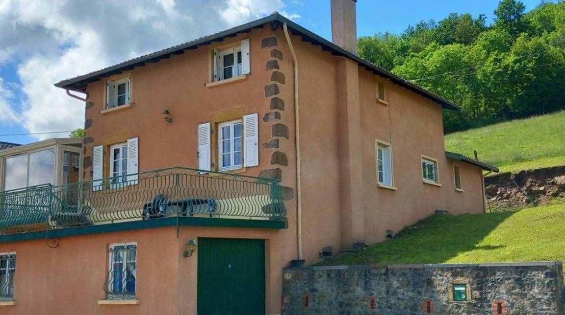 141 M² Gîte ∙ 4 Chambres ∙ 11 Personnes - Rhône