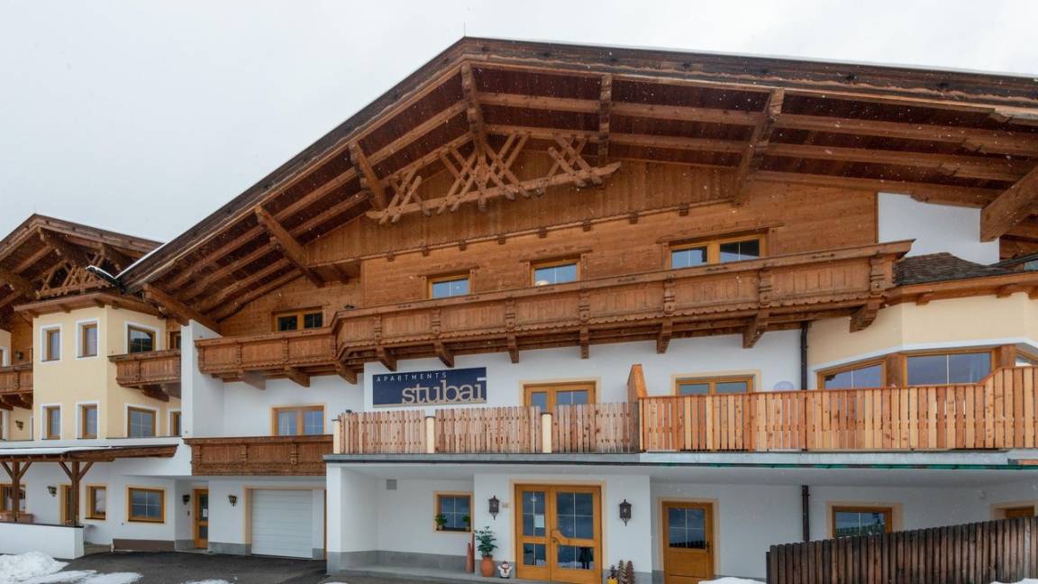 70 M² Ferienwohnung ∙ 1 Schlafzimmer ∙ 6 Gäste - Neustift im Stubaital