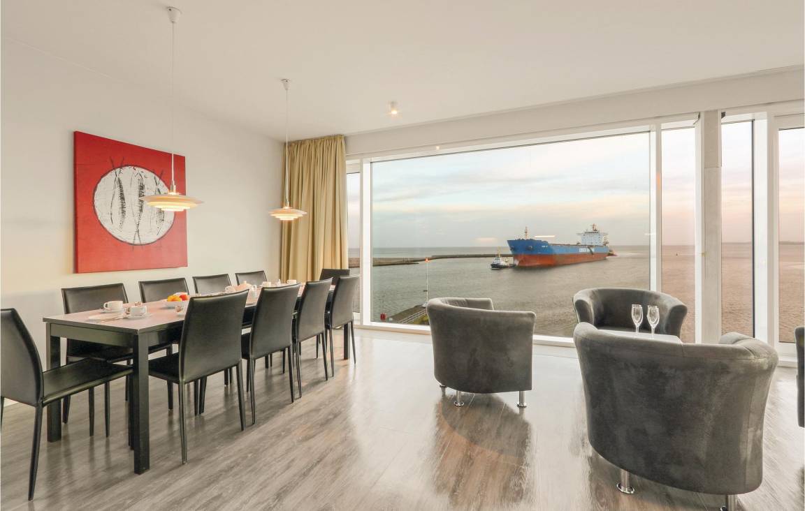 180 M² Apartment ∙ 4 Bedrooms ∙ 8 Guests - Lübeck