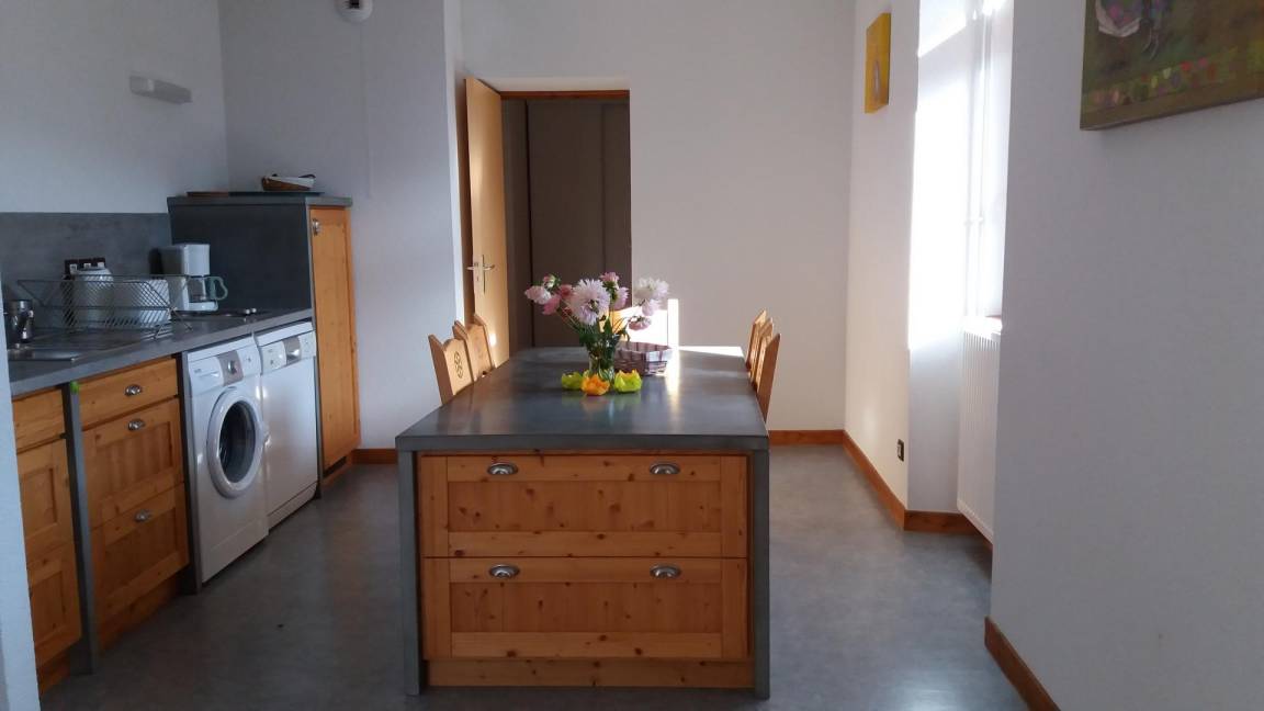56 M² Gîte ∙ 2 Chambres ∙ 6 Personnes - Aix-les-Bains