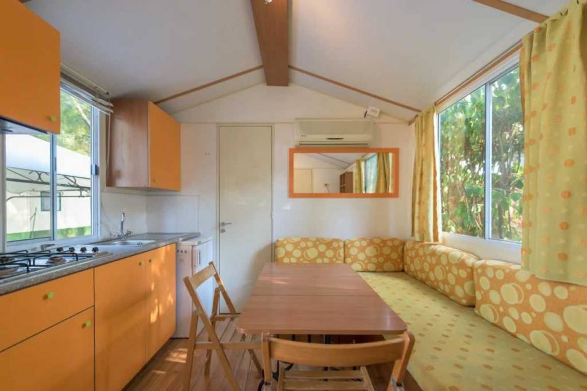 24 M² Chalet ∙ 2 Camere Da Letto ∙ 5 Ospiti - Garda