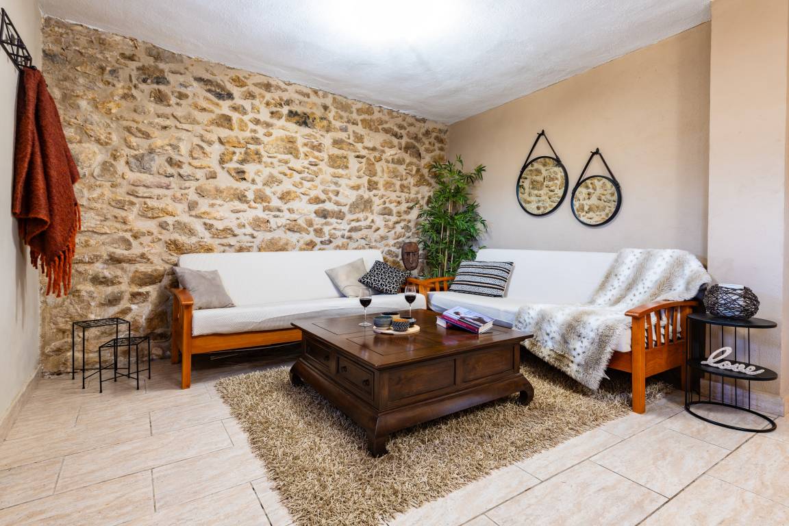 80 M² House ∙ 3 Bedrooms ∙ 8 Guests - Culla