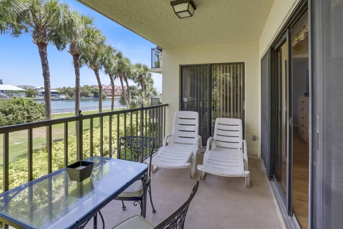 74 M² Condo ∙ 1 Bedroom ∙ 2 Guests - Treasure Island, FL